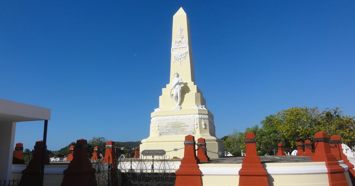 ARTE PUBLICO: ESCULTURAS Y MONUMENTOS EN PUERTO RICO: Mausoleo en Honor ...