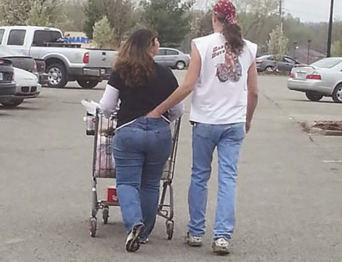 Chuck's Fun Page 2: It seems to be all about the butt at Walmart - 23 ...