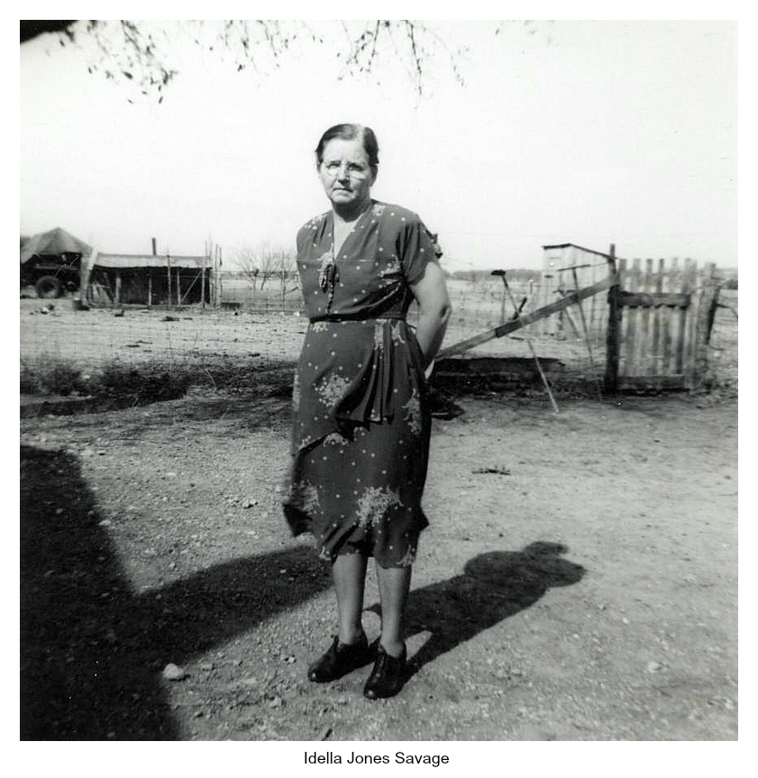 Photographic Memories: William Savage and Some of His Descendants