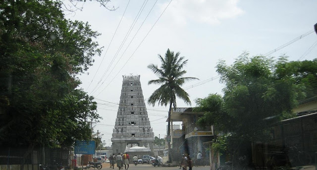 Tamilnadu Tourism: Sundaravarada Perumal Temple, Uthiramerur, Kanchipuram