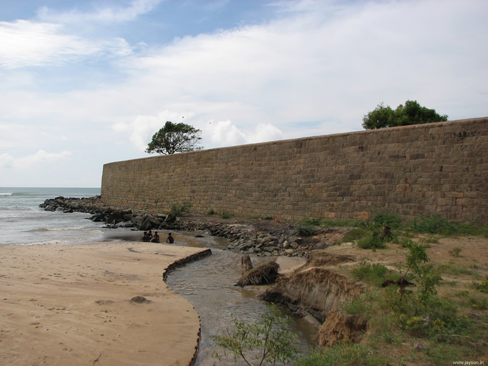 Tamilnadu Tourism: Vattakottai Fort, Kanyakumari