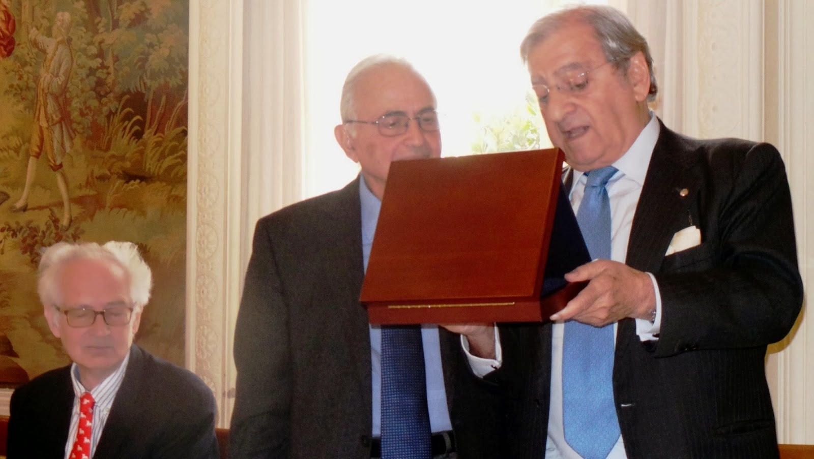 Del toro al infinito: MADRID: IV PREMIO FACULTA AL “HECHO CULTURAL ...