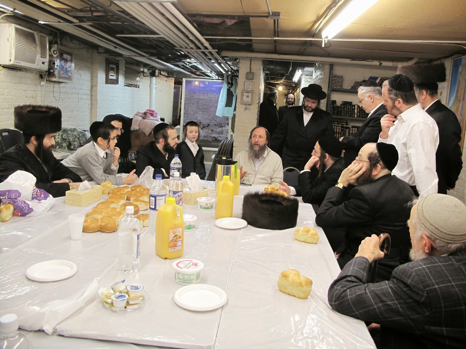 Circus Tent - הירשל ציג'ס בלאג: Rabbi Chaim Richman from מכון המקדש in ...