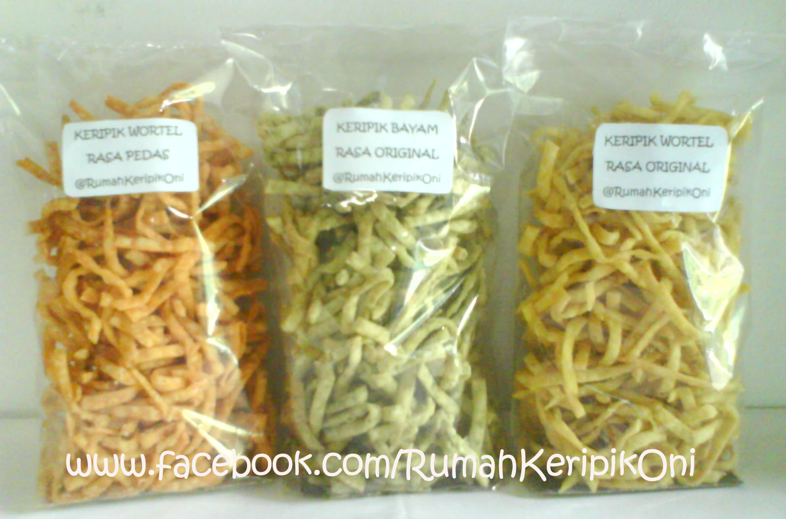 Rumah Keripik Oni: Keripik / Stik Wortel & Bayam