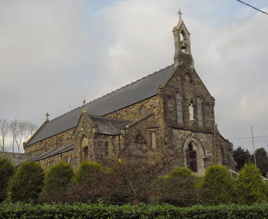 Pat Papertown 2: Durrus Village: Strolling through the Place