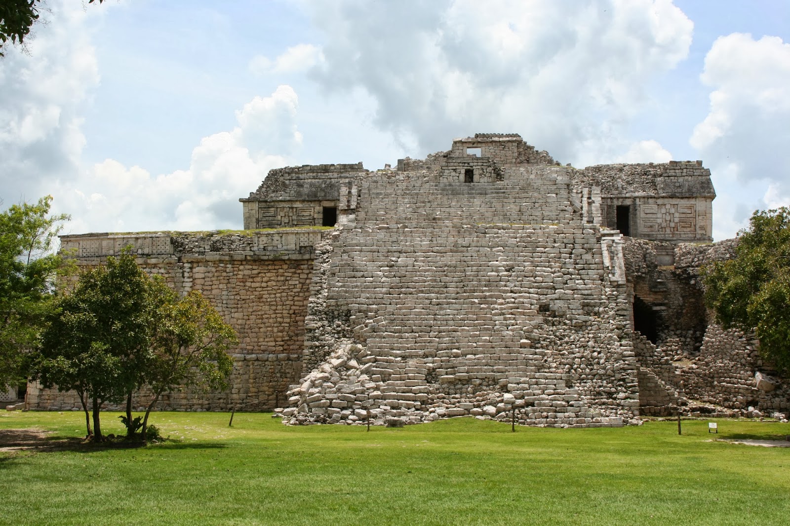 To See the Seven Continents: Chichen Itza, Mexico