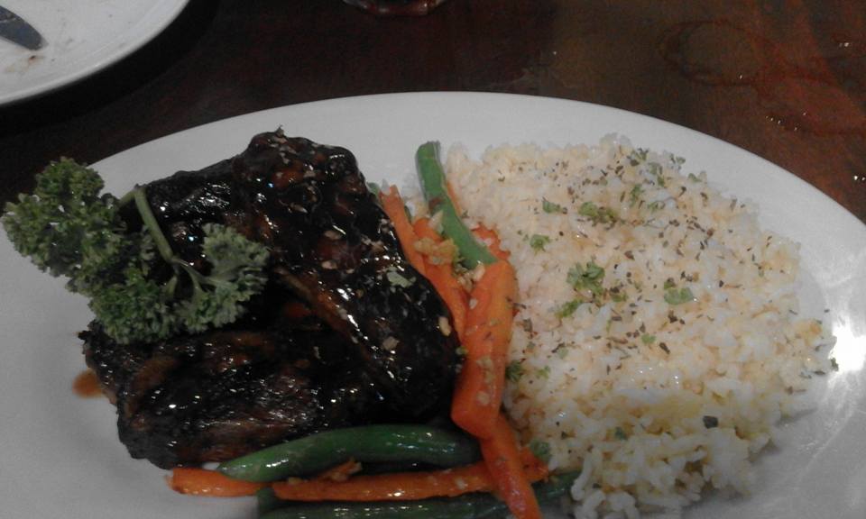 LAVA Resto Bar and Grill: one of Timog Avenue's secrets