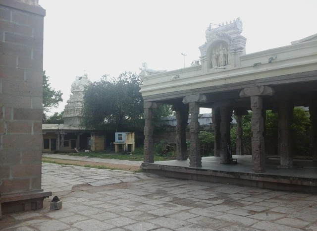 Tamilnadu Tourism: Jalanatheeswarar Temple, Thakkolam, Vellore