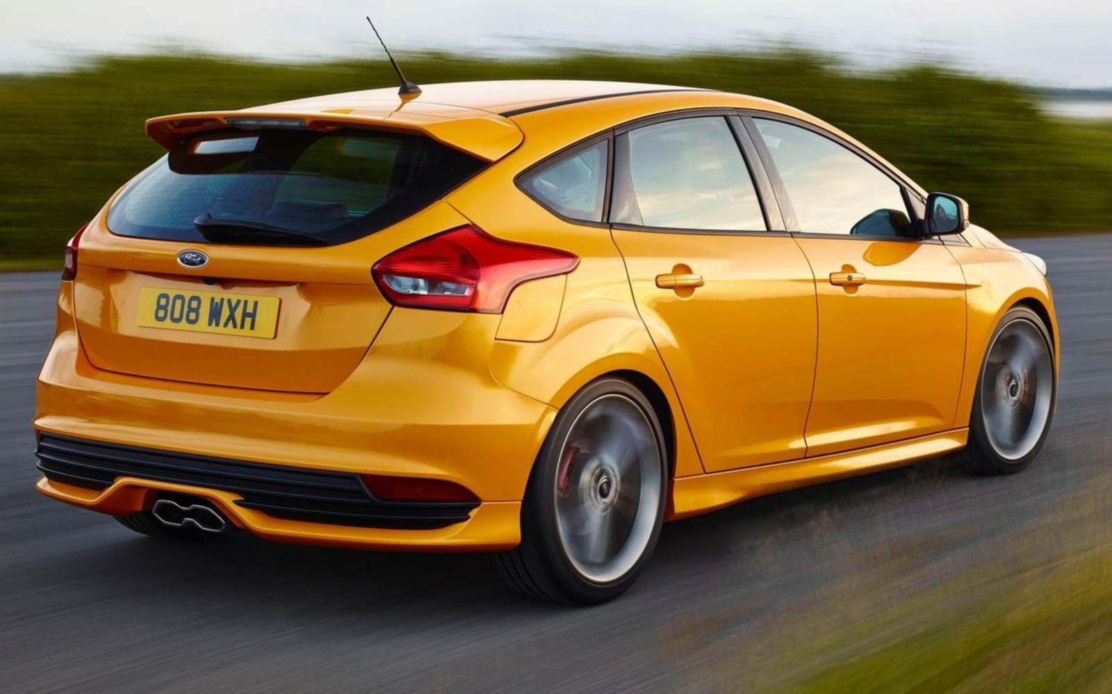 Ford Focus ST 2015: vídeo, fotos e especificações oficiais