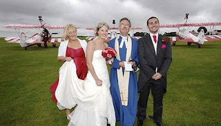 Details: Extreme Weddings