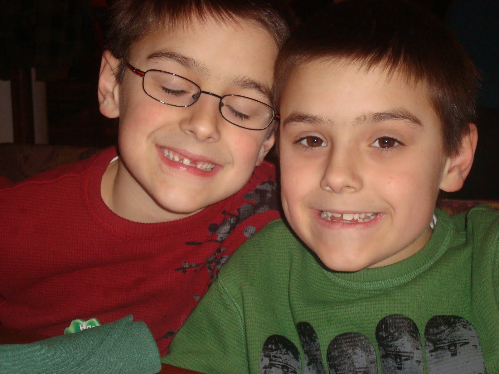 The Hurst Family: Hot Girls and Secret Agents