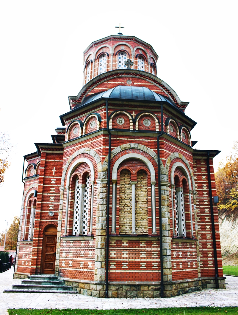 Serbian monasteries: Ravanica, Sveti Roman, Djunis | GLAM FAB HAPPY