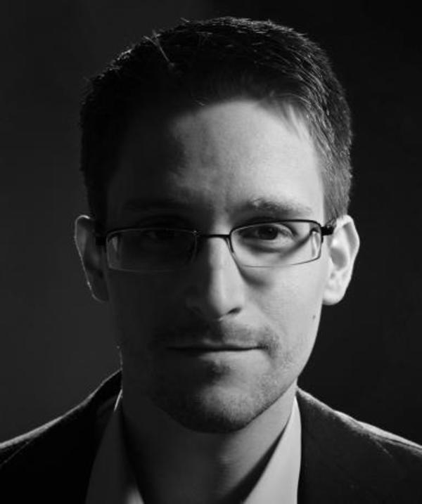 Efemerides de Tecnologia: 21 de junio (1983) nace Edward Snowden ...