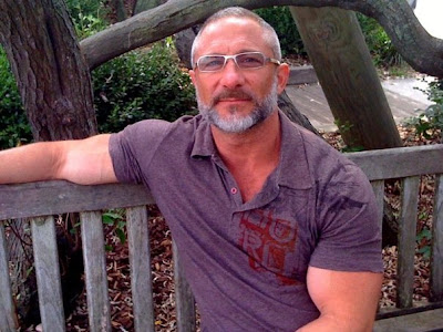 LA PERFECTION FAITE HOMME