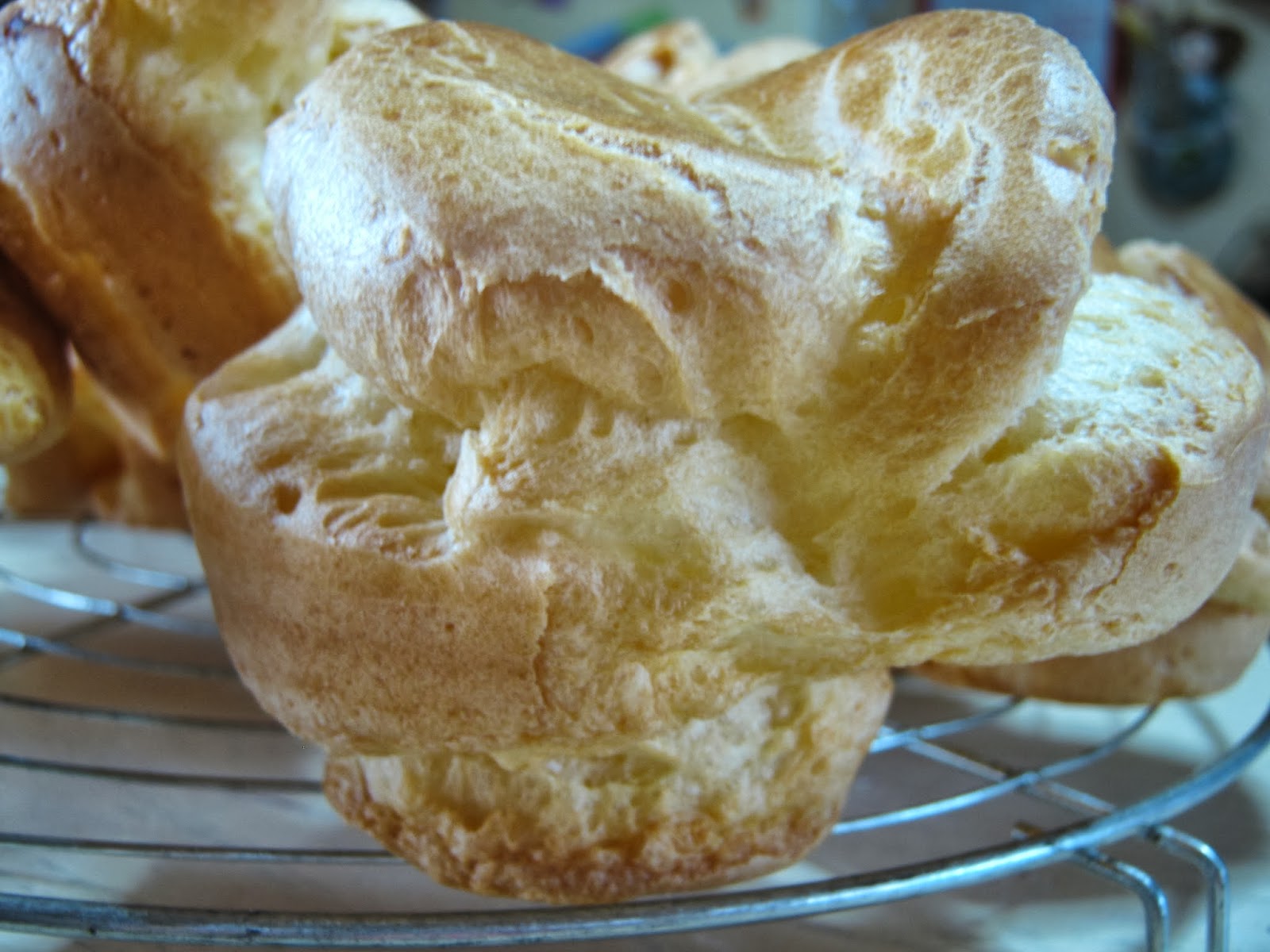 italian cooking: Bignè cavoletto (ricetta di Luca Montersino)