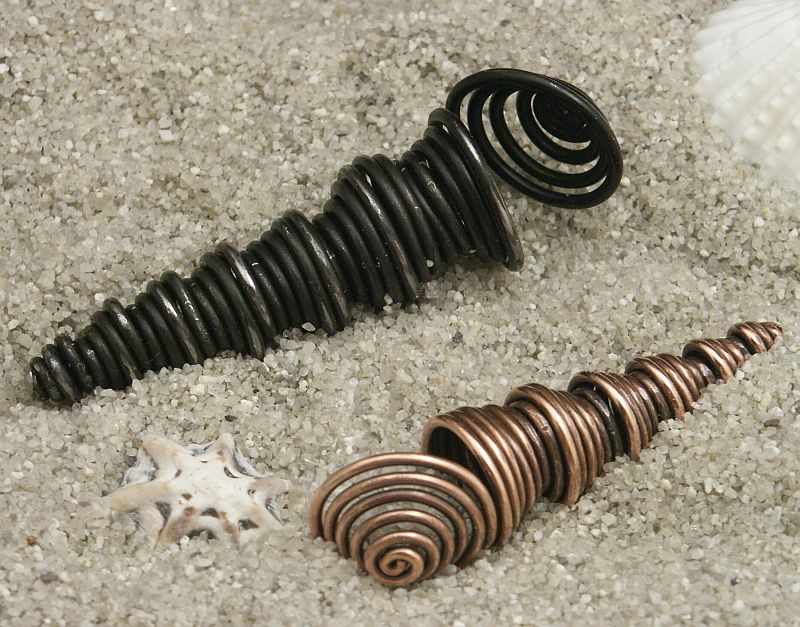 TheAngstyArtist: December 2011