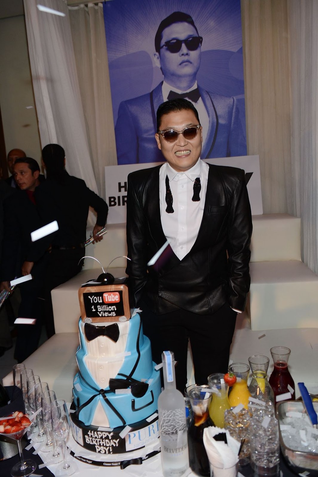 I Love Las Vegas Magazine...BLOG: PURE Nightclub Celebrated Psy Birthday In Style!