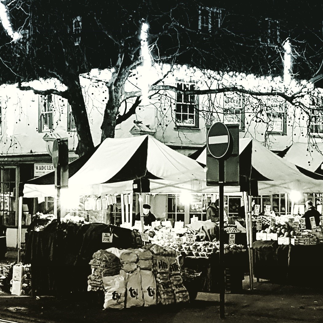 justthoughtsnstuff: witney market square, fantastic christmas lights ...
