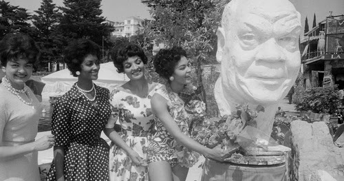 Vintage Photos of the First Well-Known Black Model Helen Williams in ...
