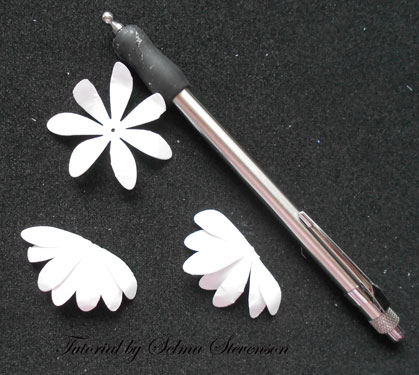 Selma's Stamping Corner and Floral Designs: Lazy Daisy Tutorial