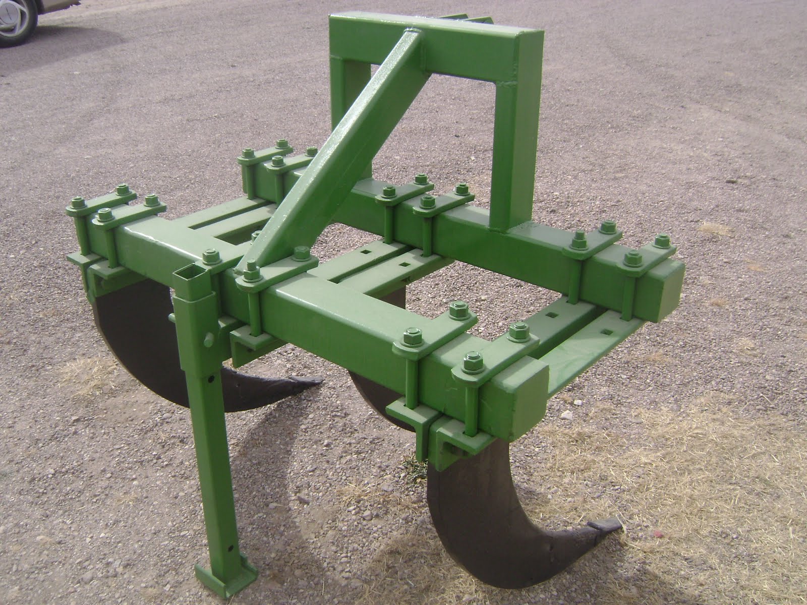 MAQUINARIA AGRICOLA INDUSTRIAL: Subsuelo Ajustable de 5 Picos $25,000 ...