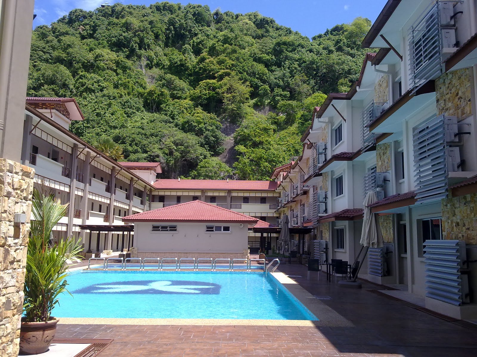 aPPLe WorM: Hotel Seri Malaysia, Perlis