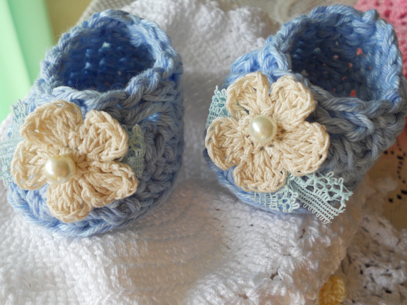 Crosetate,pentru copii...: Botosei