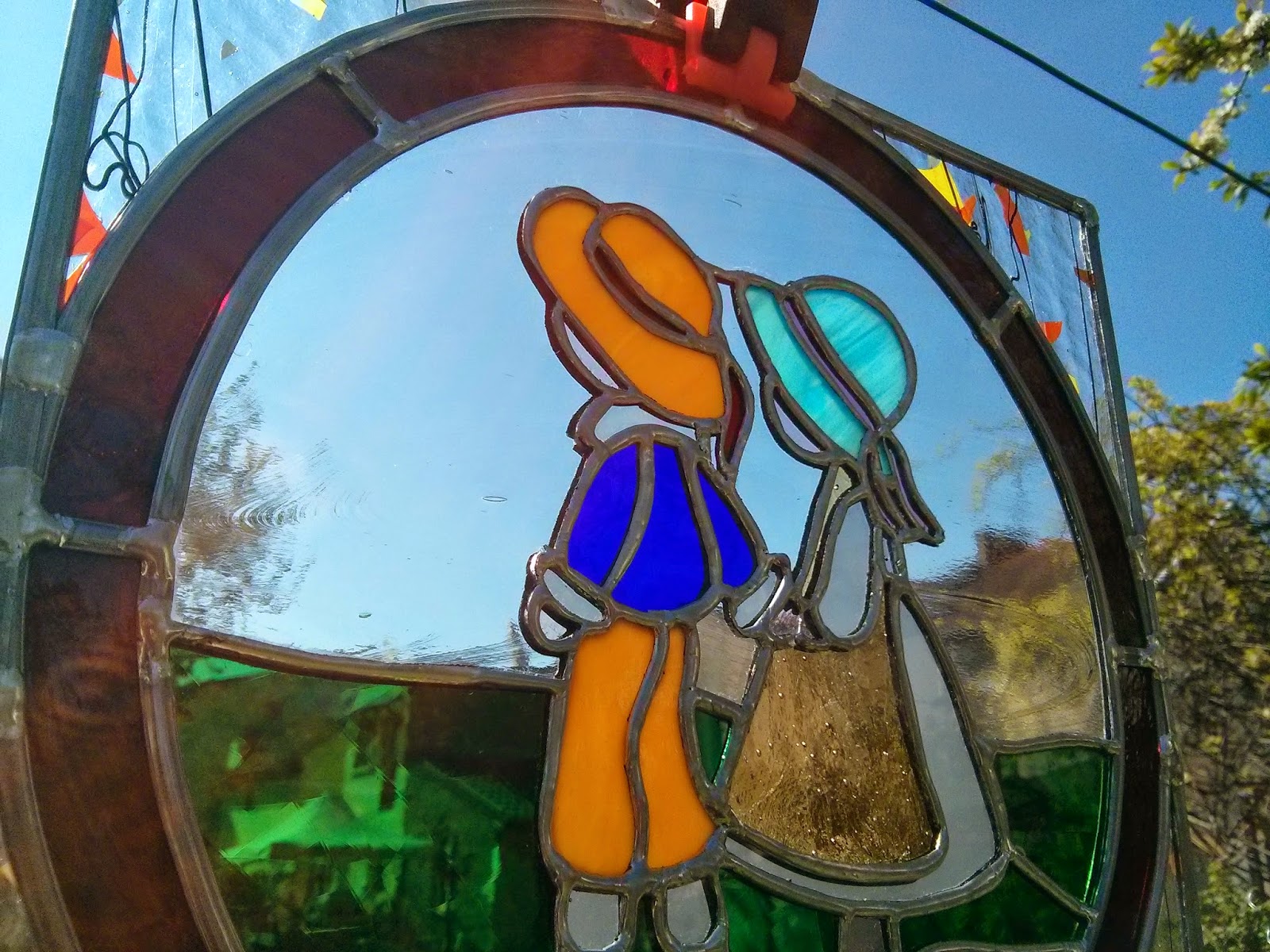 Vitraux d'Art et Déco: Vitrail "couple d'enfants"