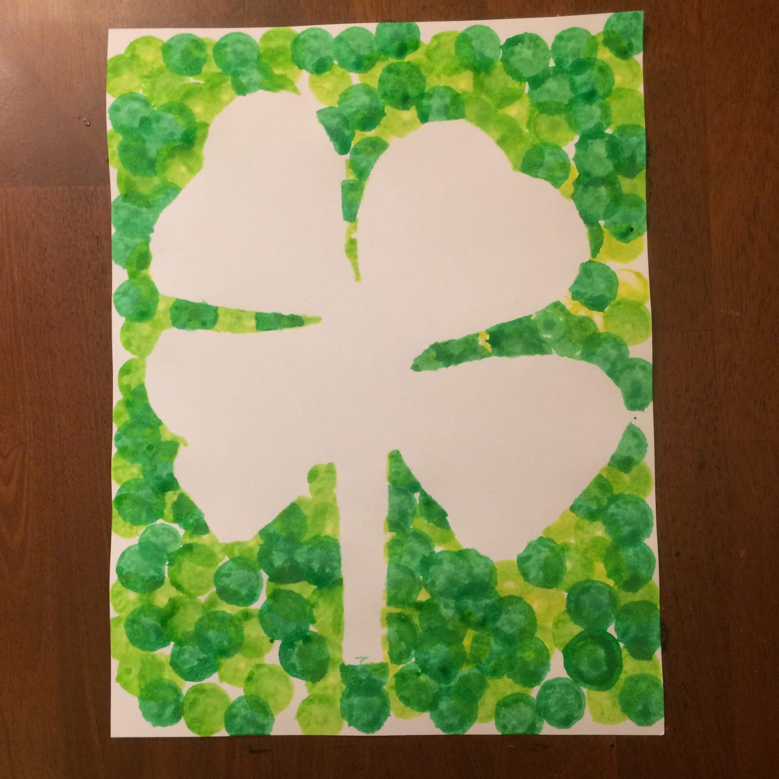 FREE PRINTABLE: St. Patrick's Day Craft Dot Marker Relief Shamrock ...
