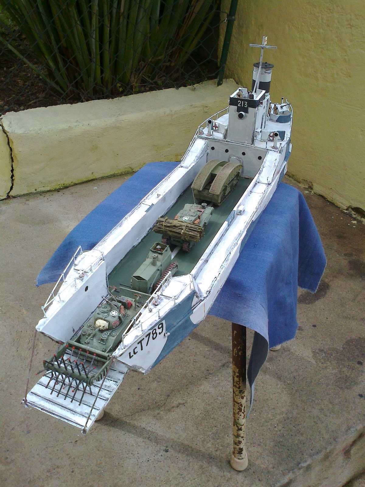 jp wargaming place: Rapid Fire! 1/72nd scale LCT 4, Normandy Landings, 6 June 1944