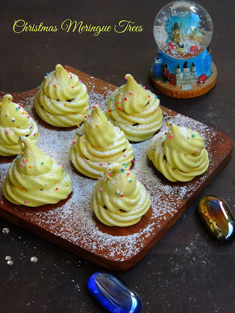 Priya's Versatile Recipes: Christmas Meringue Trees