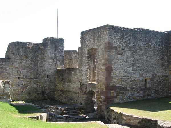 The Lost Fort: Another Welfen Castle - Heldenburg in Salzderhelden