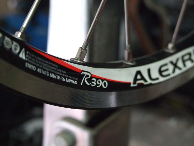 avelo Bicycle shop | アヴェロ バイシクル ショップ 浦和: Omnium Cargo / オムニウム カーゴ Fホイール ...