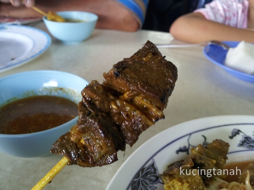 Jom Jalan... Jom Makan...: Breakfast Satay/Sate @ Muar