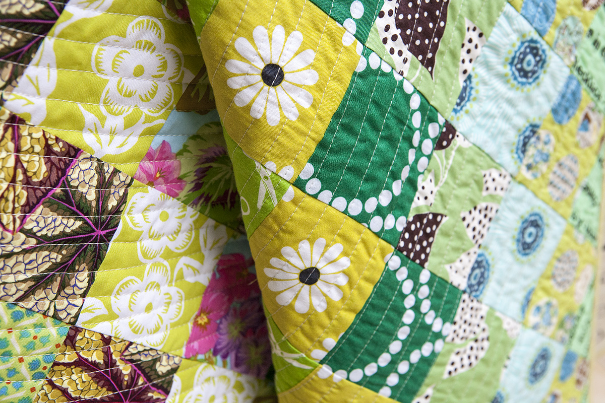 needles and lemons: Shades of Green - a finished quilt