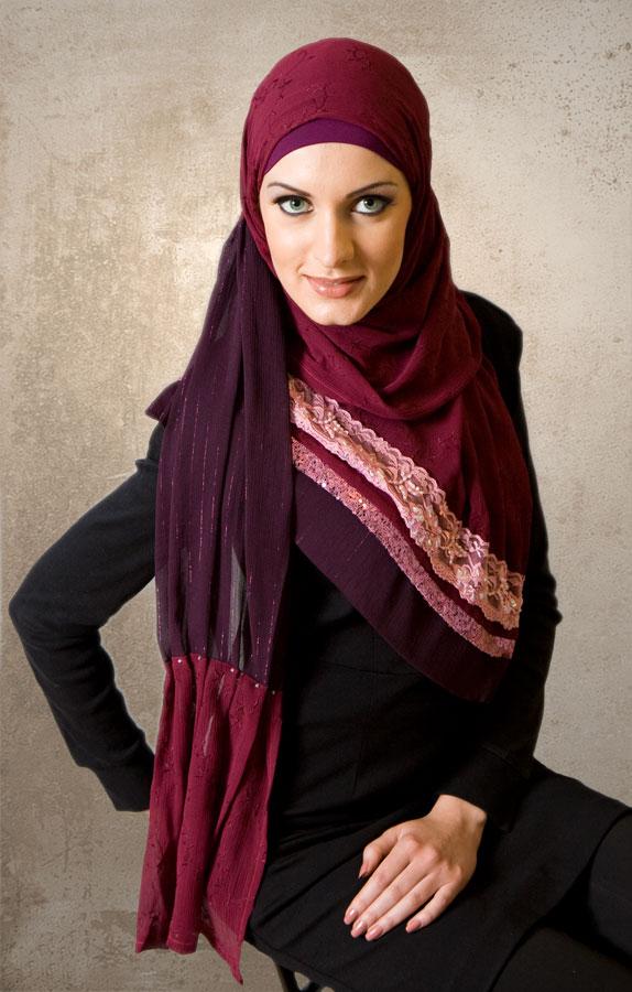 WHiTe CoLLaR LaDy: Modern Hijab... Stylish? Overdo? Over The Top?
