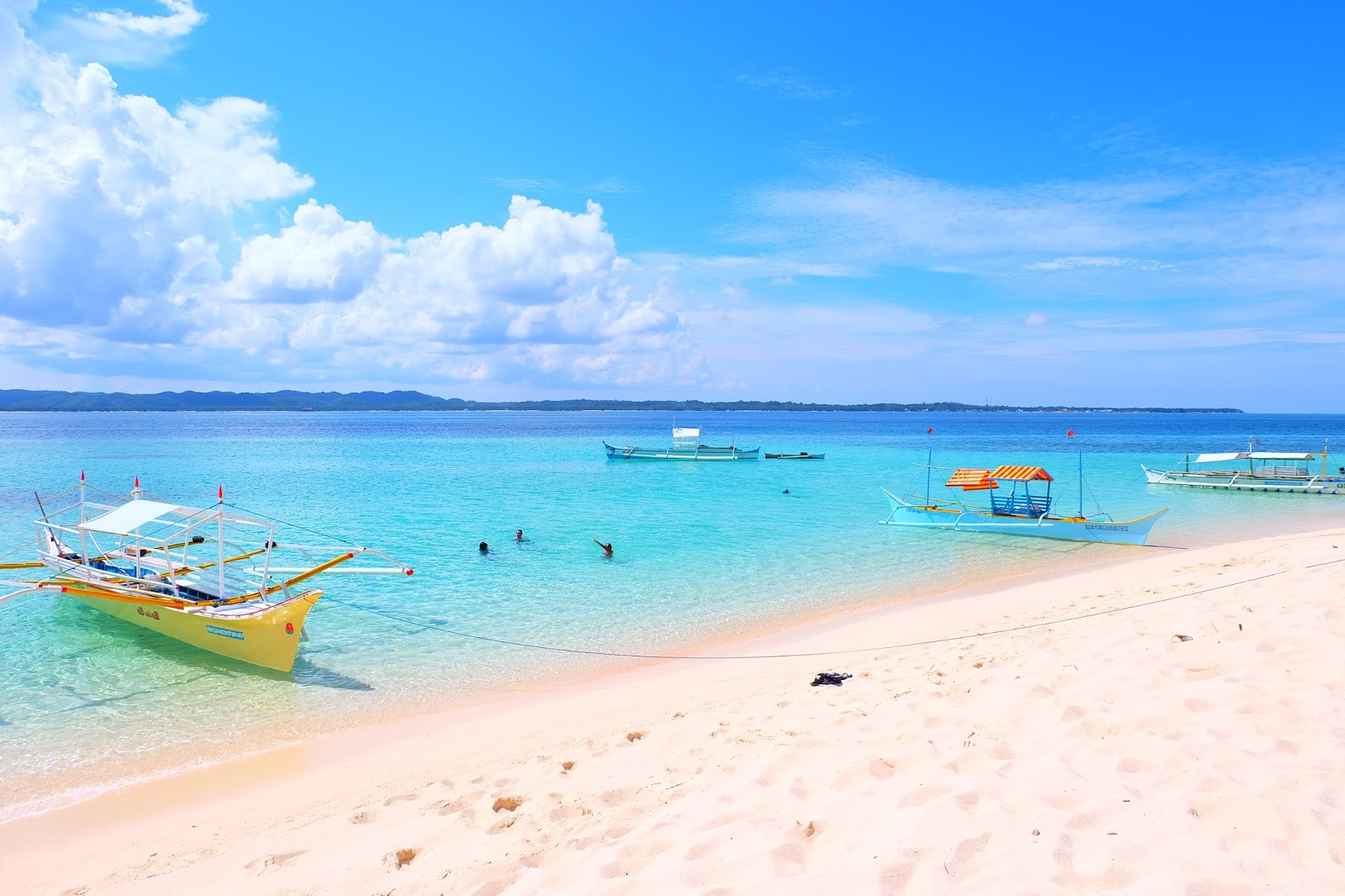 Tres Isla, Island Hopping In Siargao - From The Highest Peak to The ...