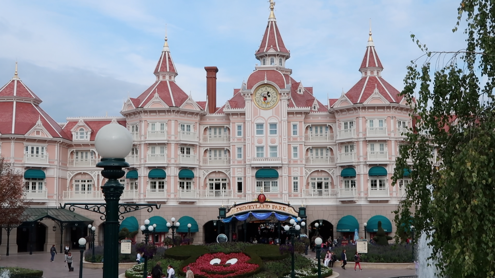 Disneyland Paris Holiday Tips Hotels Tickets Deals And Travel disneyland-paris-holiday-tips-hotels-tickets-deals-and-travel
