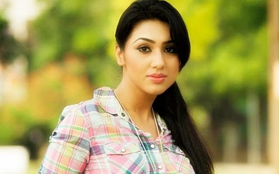 Beautiful Actress Apu Biswas - Bangladeshi Celebrity
