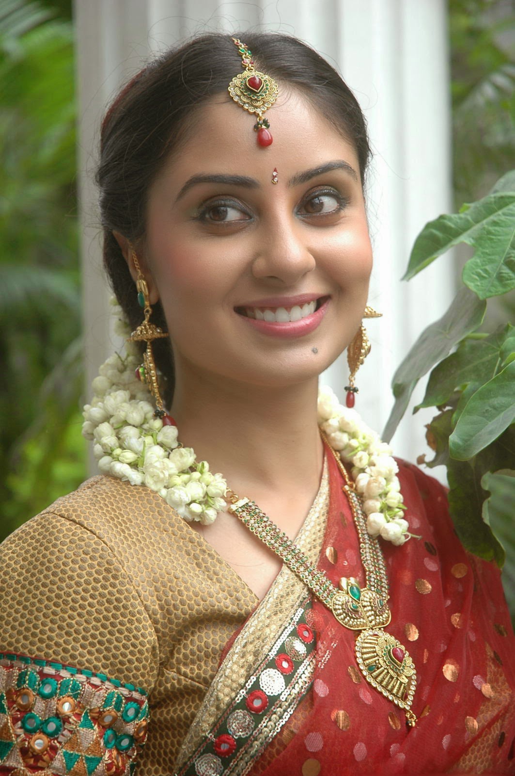 Bhanushree mehra HD Photos | TV Biography