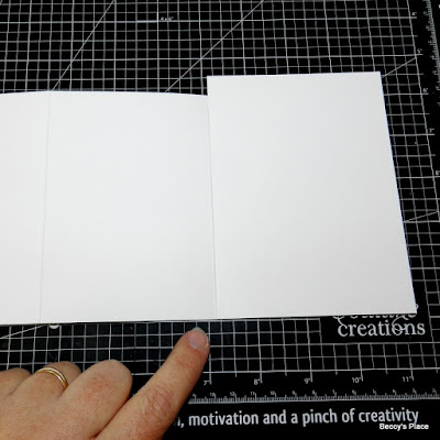 Beccy's Place: Tutorial - Four Fold Card