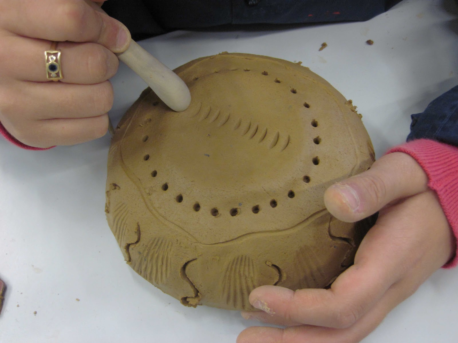 Percorso Argilla : SECONDA FASE CORSO CERAMICA SCUOLE CALLIANO