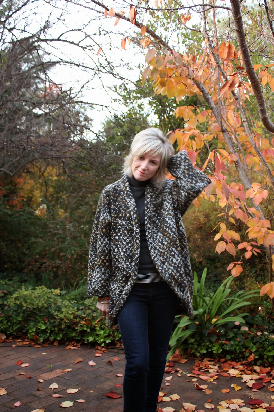 top notch: FINISHED! The inside out cocoon cardigan
