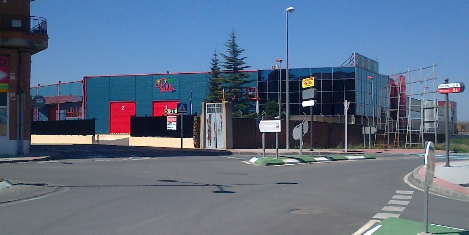 FUENSALIDABLOG - INVESTING IN SPANISH CULTURE: PABLOSKY