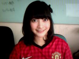 Fakta Devi Kinal Putri / Kinal (JKT48 Team J) - INDONESIA JKT48 FANS