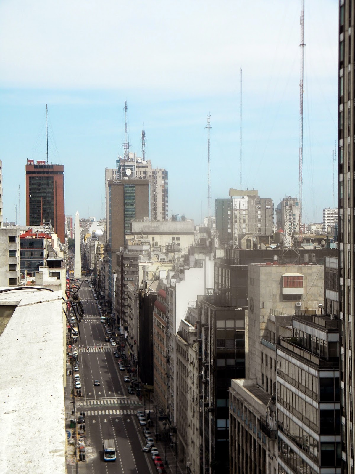 Explorador Turístico: EDIFICIO COMEGA
