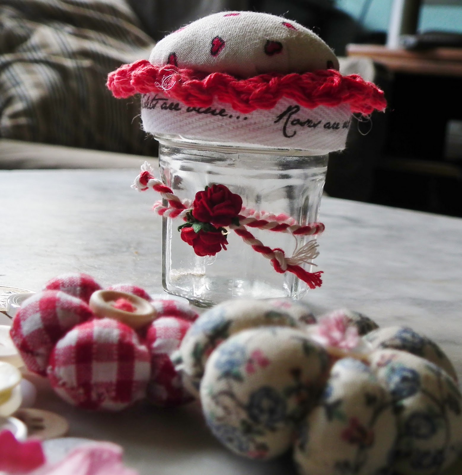 Couleurs et Fantaisies: chapi chapi chapeau...