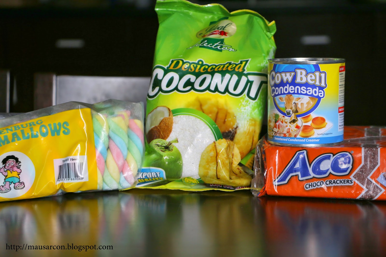 Mau Licks Life: Munchkins