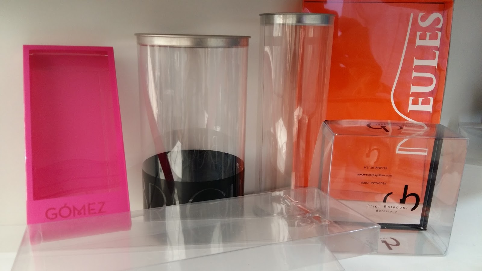 papel line: 12- cajas de plástico,envases PVC , acetato, bomboneras