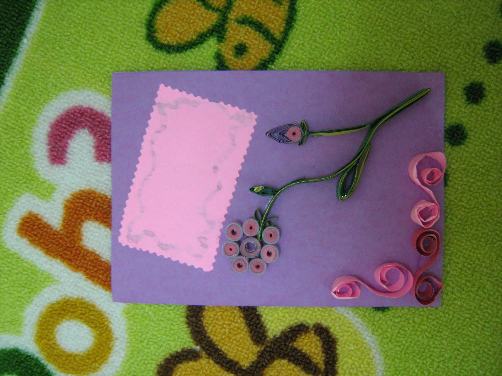 ARCA TIMBULAN MENGGUNAKAN GULUNGAN KERTAS